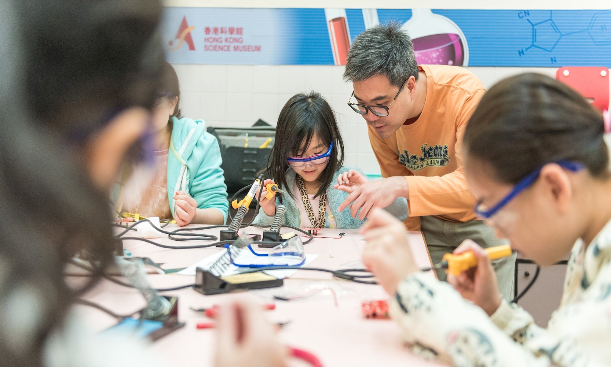 MadLab Electronics Workshop | Experiences | Neon - Brilliant inspiration